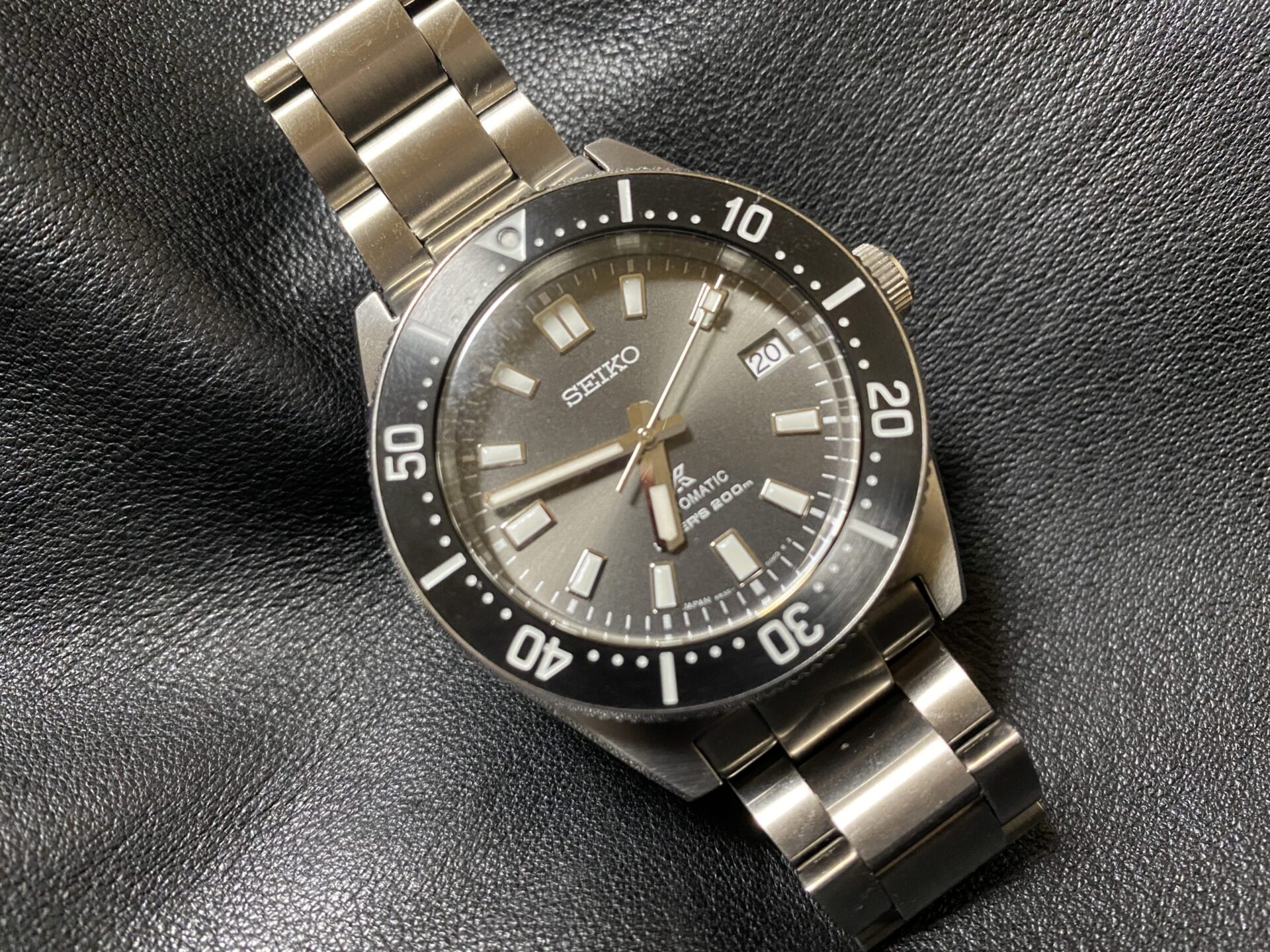 【セイコー SBDC101】40ミリで復刻！帰ってきた歴史的モデルのファーストダイバーズが熱い | じゆーなる